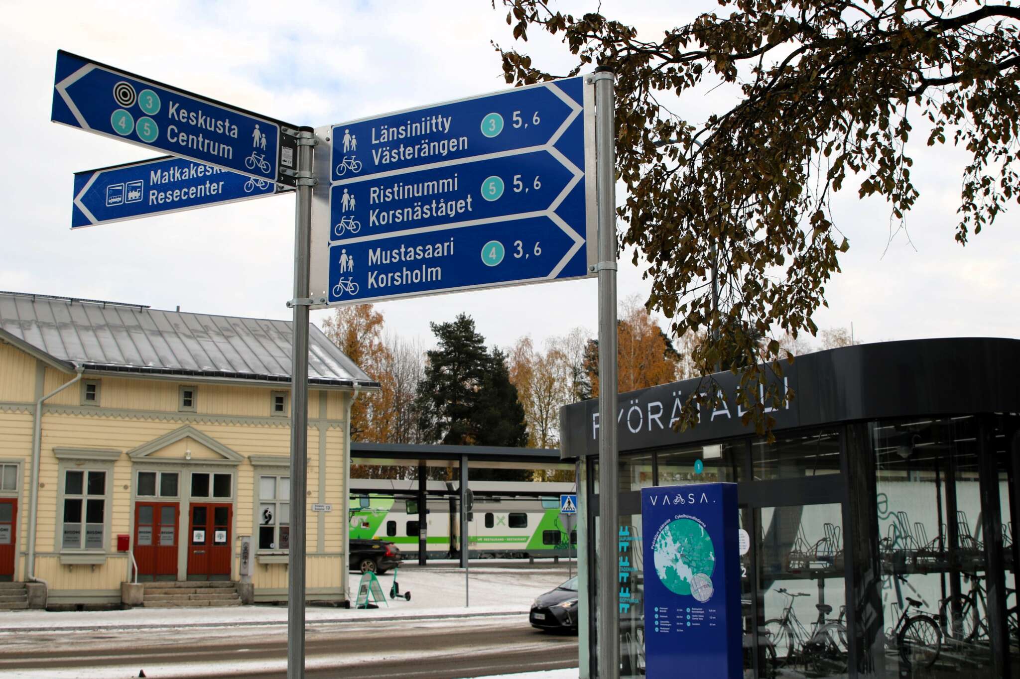 Vaasa has new bicycle signage | Vaasa