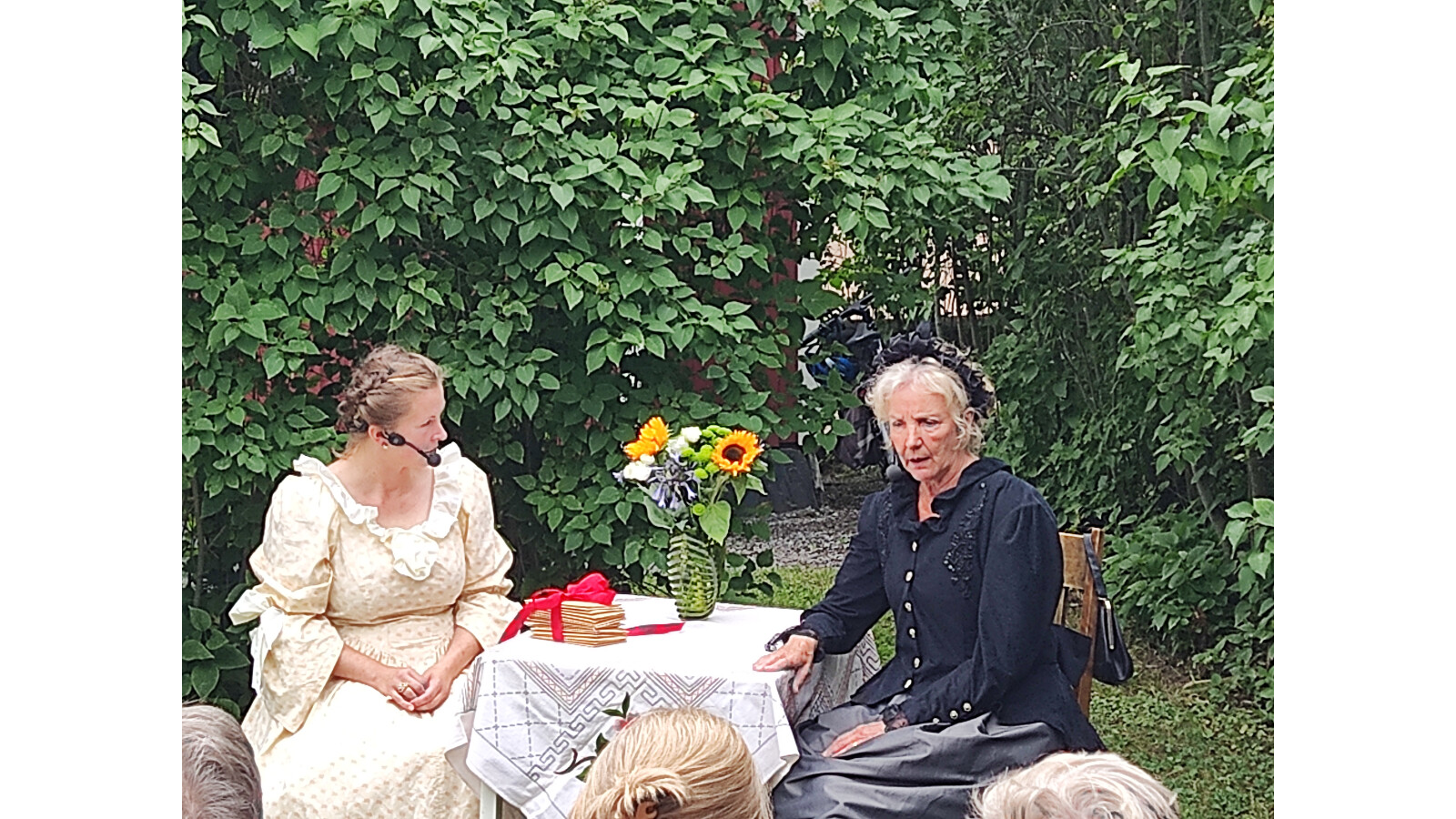RUNEBERGINVIIKKO 2024 - Fredrika Runeberg Emilie Björksten ...